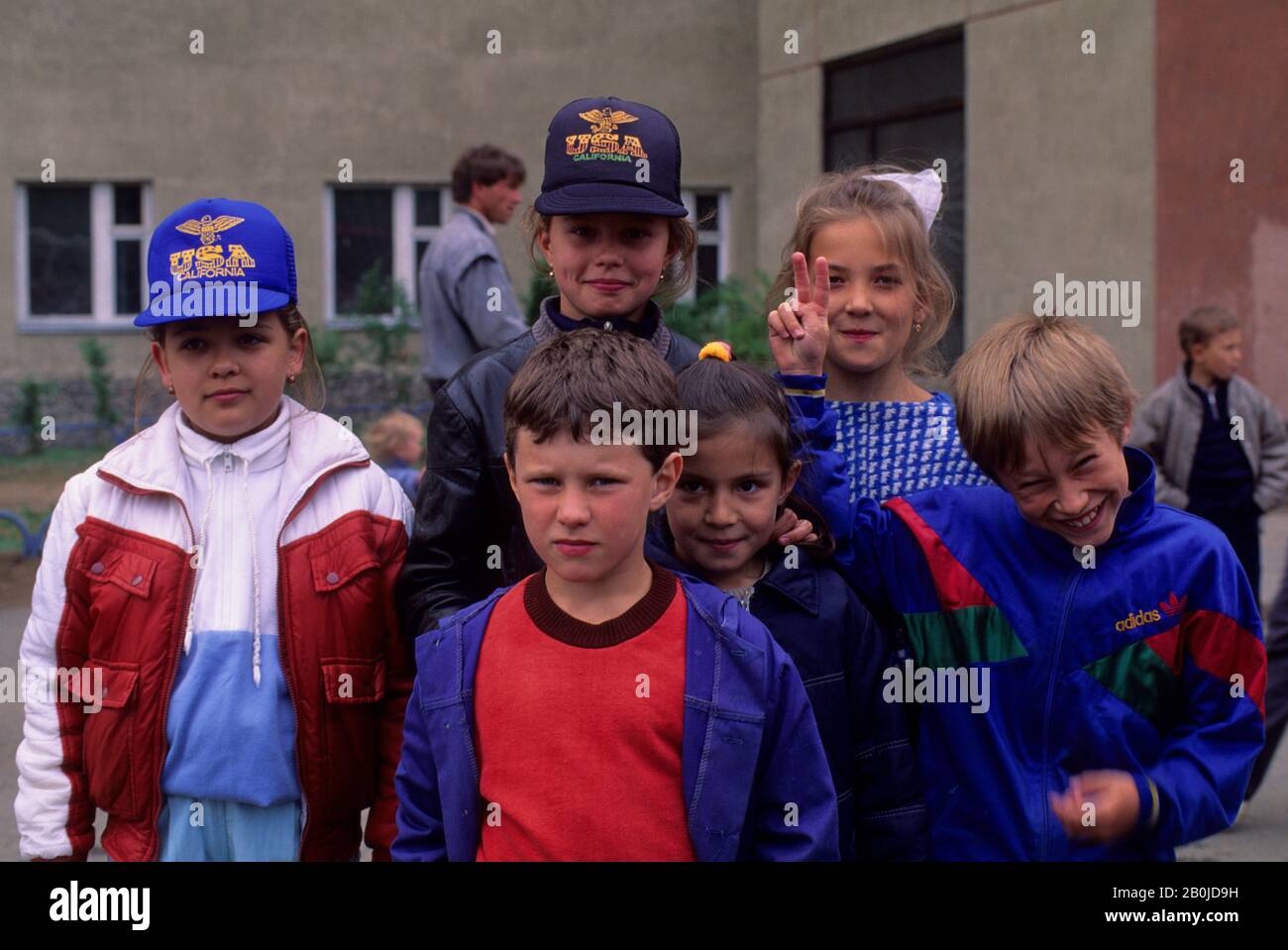 RUSSIA, SIBERIA, CHITA, STREET SCENE, LOCAL CHILDREN Stock Photo - Alamy