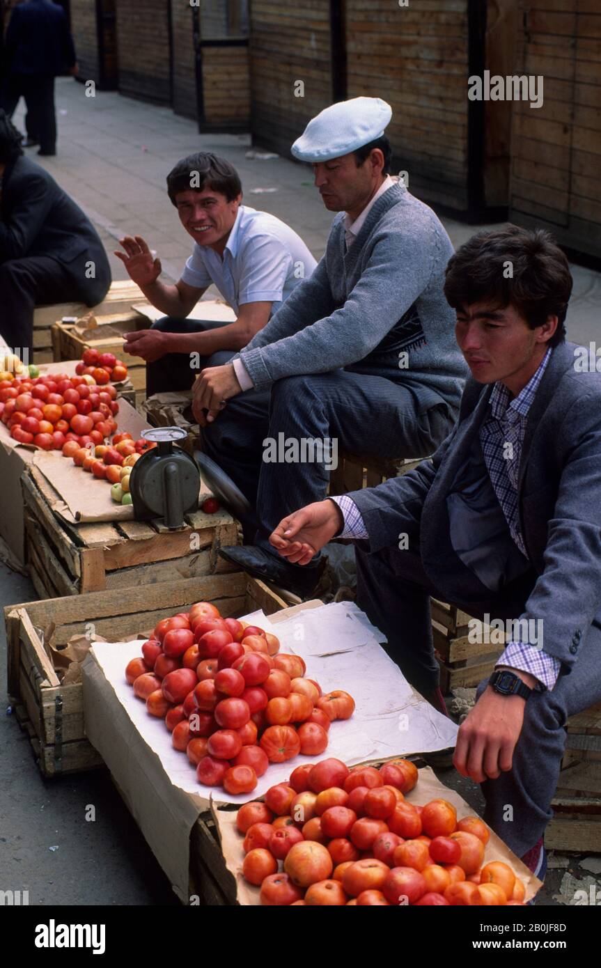 Russia siberia irkutsk market hi-res stock photography and images - Alamy