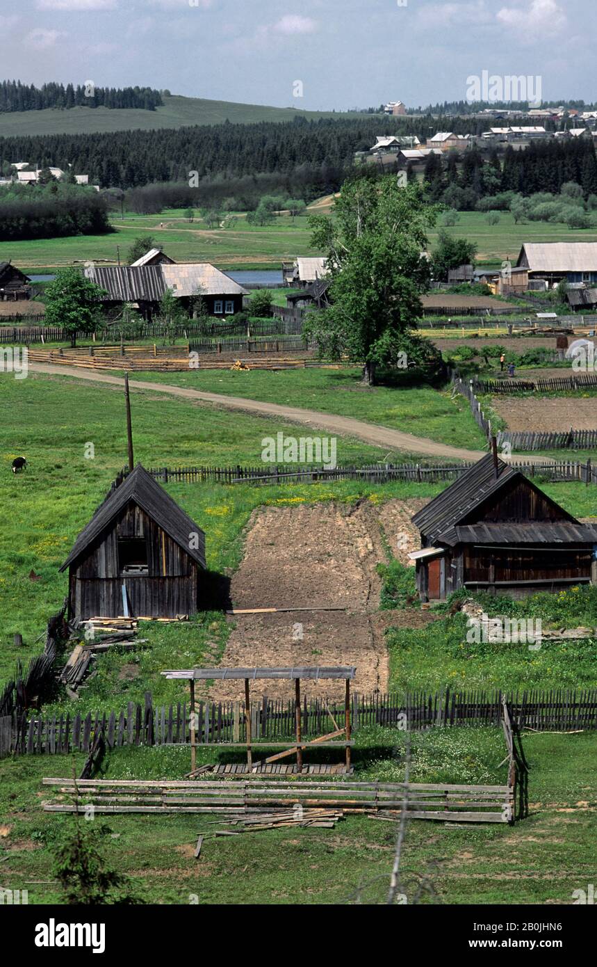 Village near ural mountains hi-res stock photography and images - Alamy