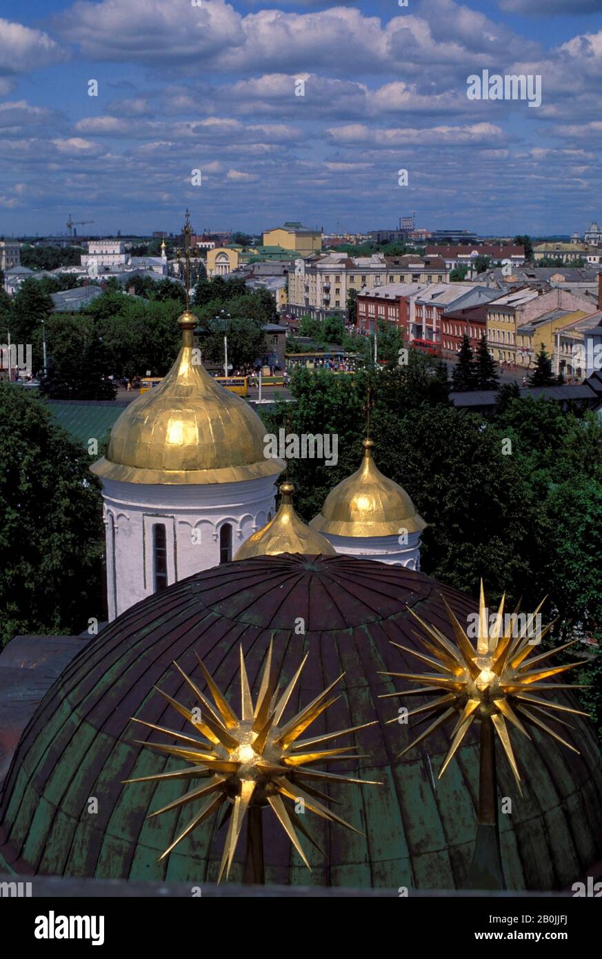 RUSSIA; YAROSLAVL; MONASTERY OF THE TRANSFIGURATION OF THE SAVIOR; VIEW ...