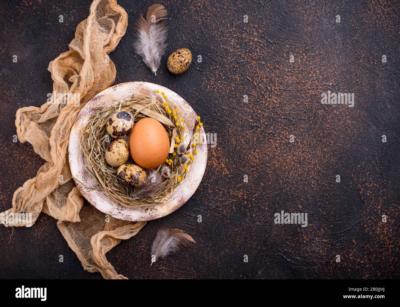 Zero waste eco-friendly Easter decor Stock Photo - Alamy