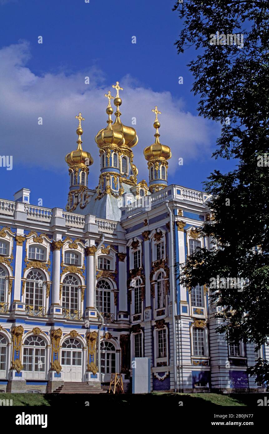 Catherine palace pushkin russia hi-res stock photography and images - Alamy
