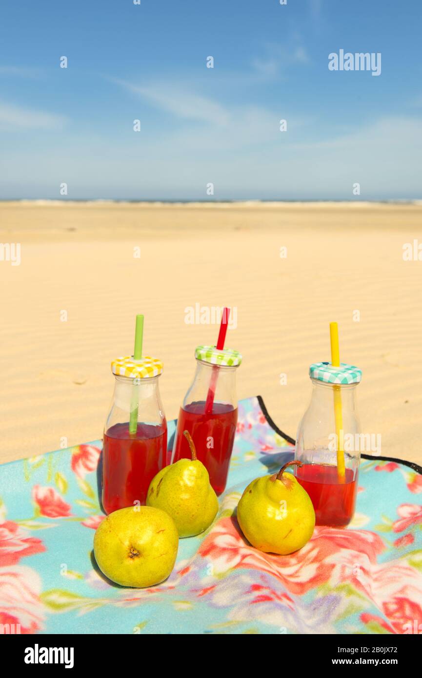 The three little bottles hi-res stock photography and images - Alamy