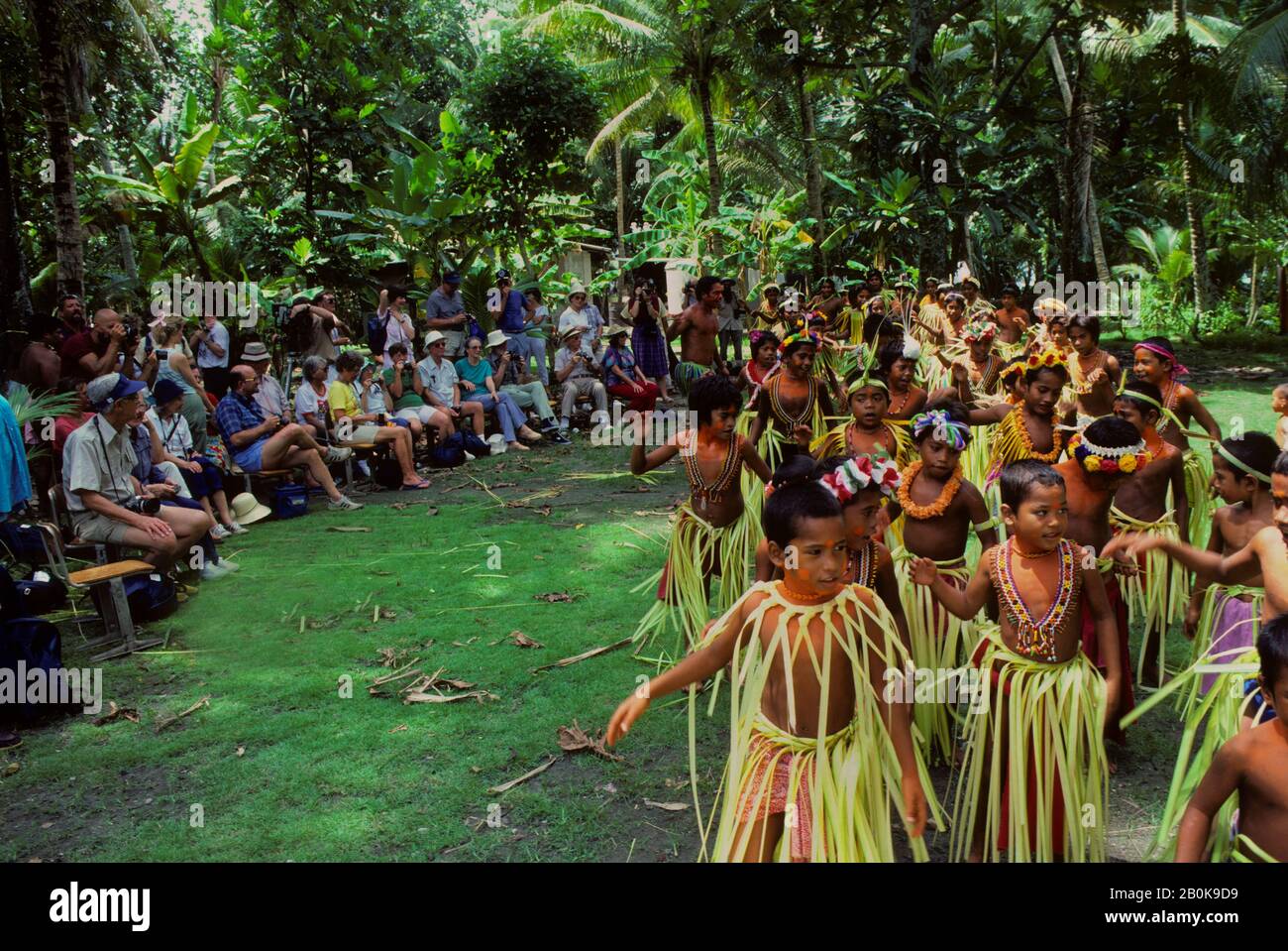 MICRONESIA, CAROLINE ISLS. PULAP ISLAND, NATIVE BOYS PERFORMING ...
