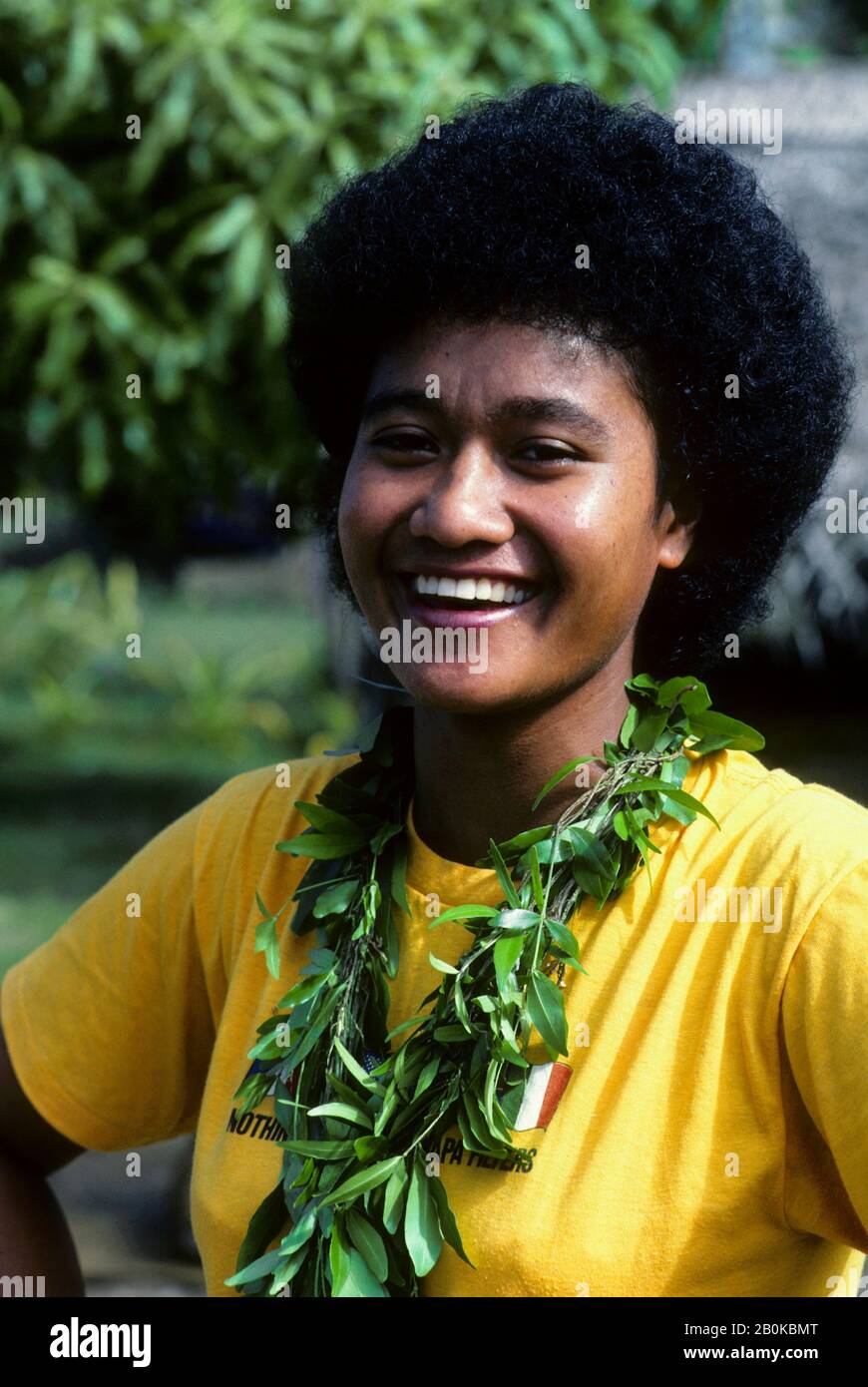 TONGA ISLANDS, KOTU ISLAND PORTRAIT OF LOCAL GIRL Stock Photo - Alamy