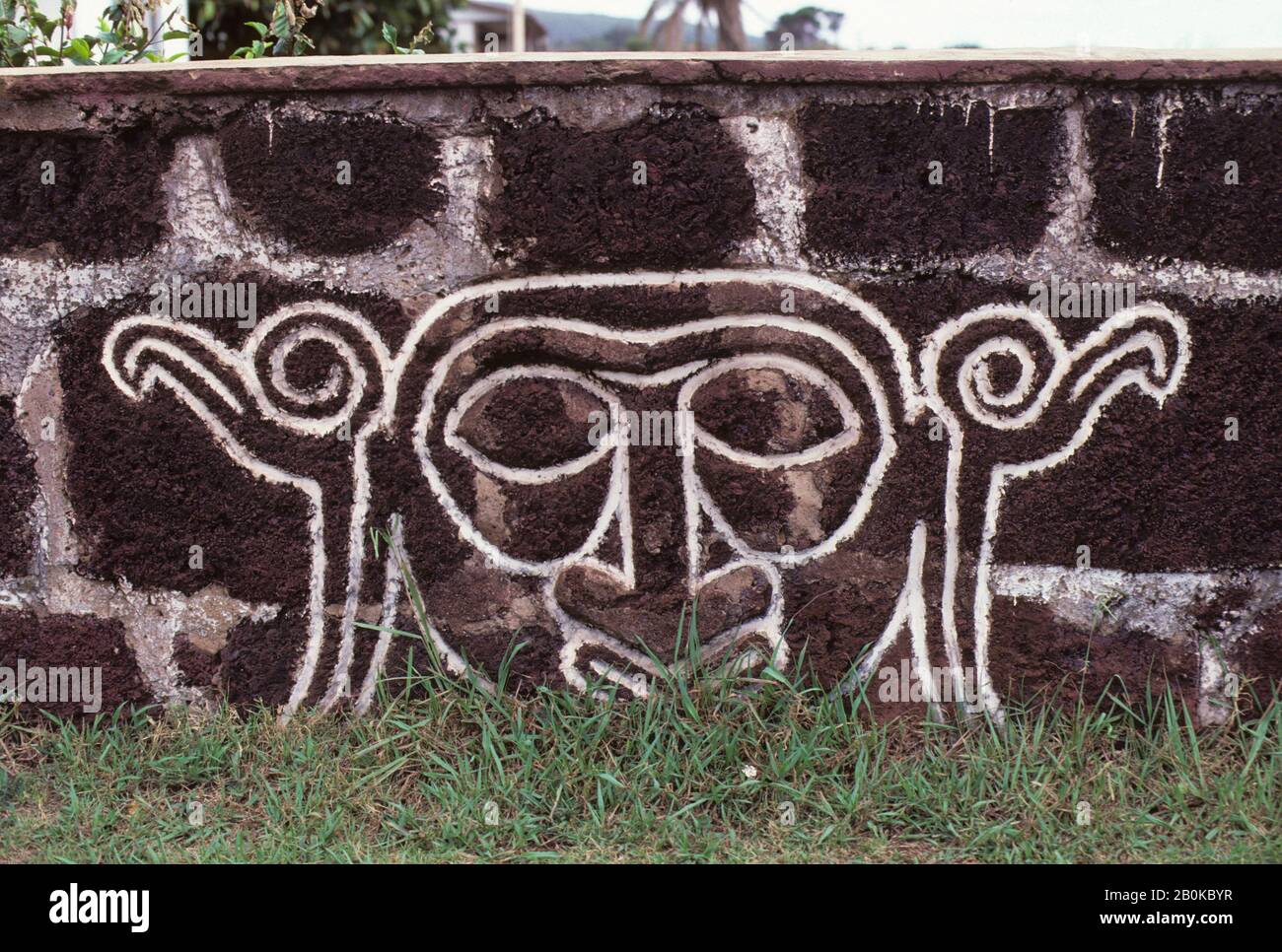Hanga roa birdman painting on wall in village hi-res stock photography ...