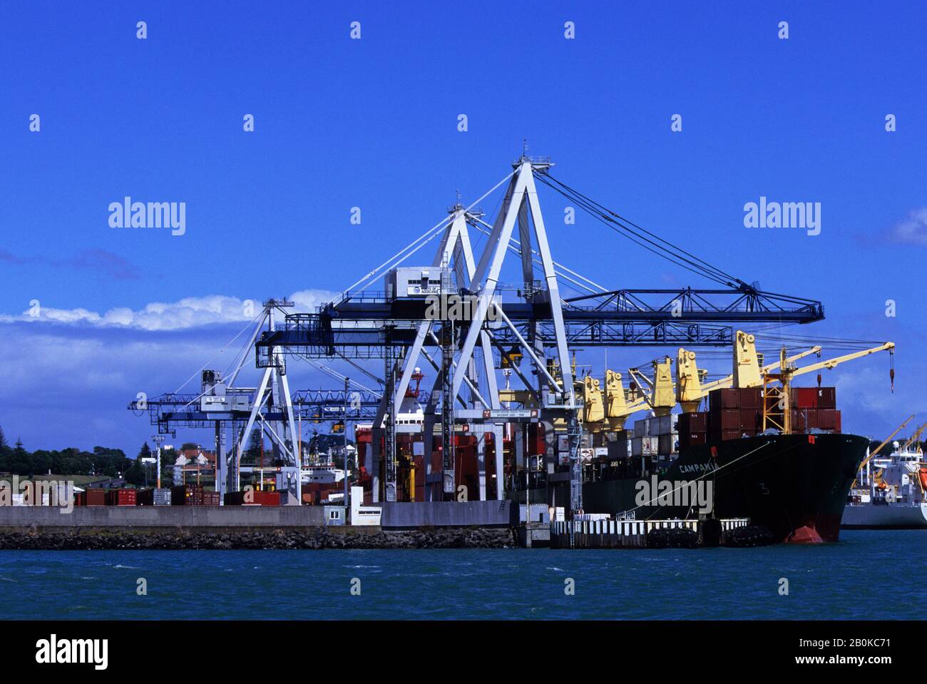 View scene of new container port hi-res stock photography and images ...