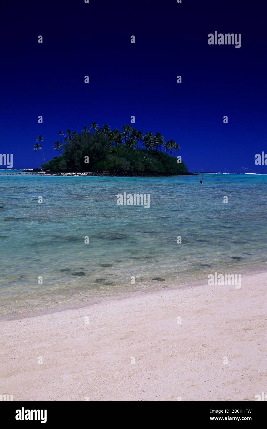 Cook islands rarotonga muri hi-res stock photography and images - Alamy