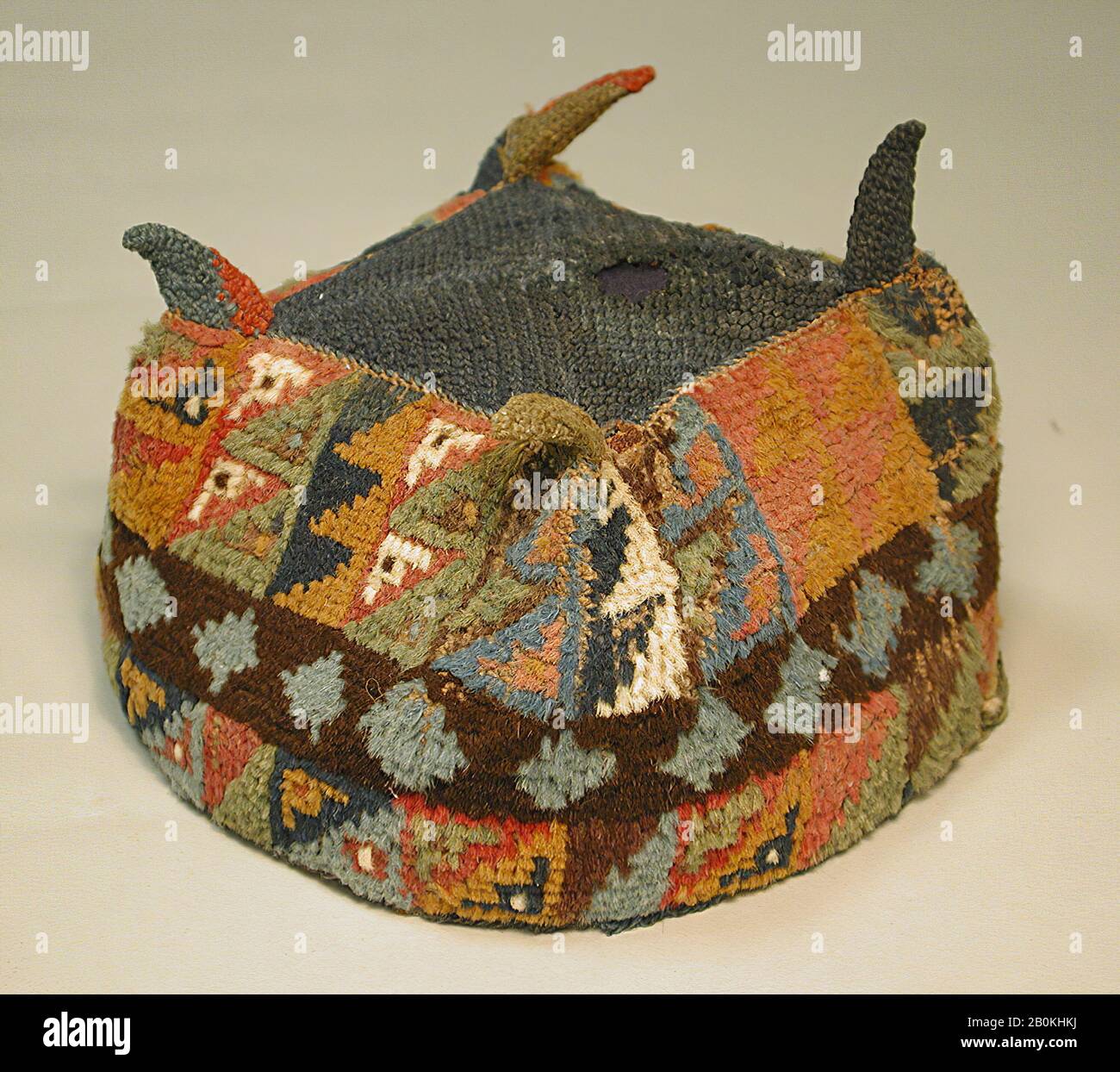 Four-Cornered Hat, Wari, 7th–9th century, Peru, Wari, Camelid hair ...