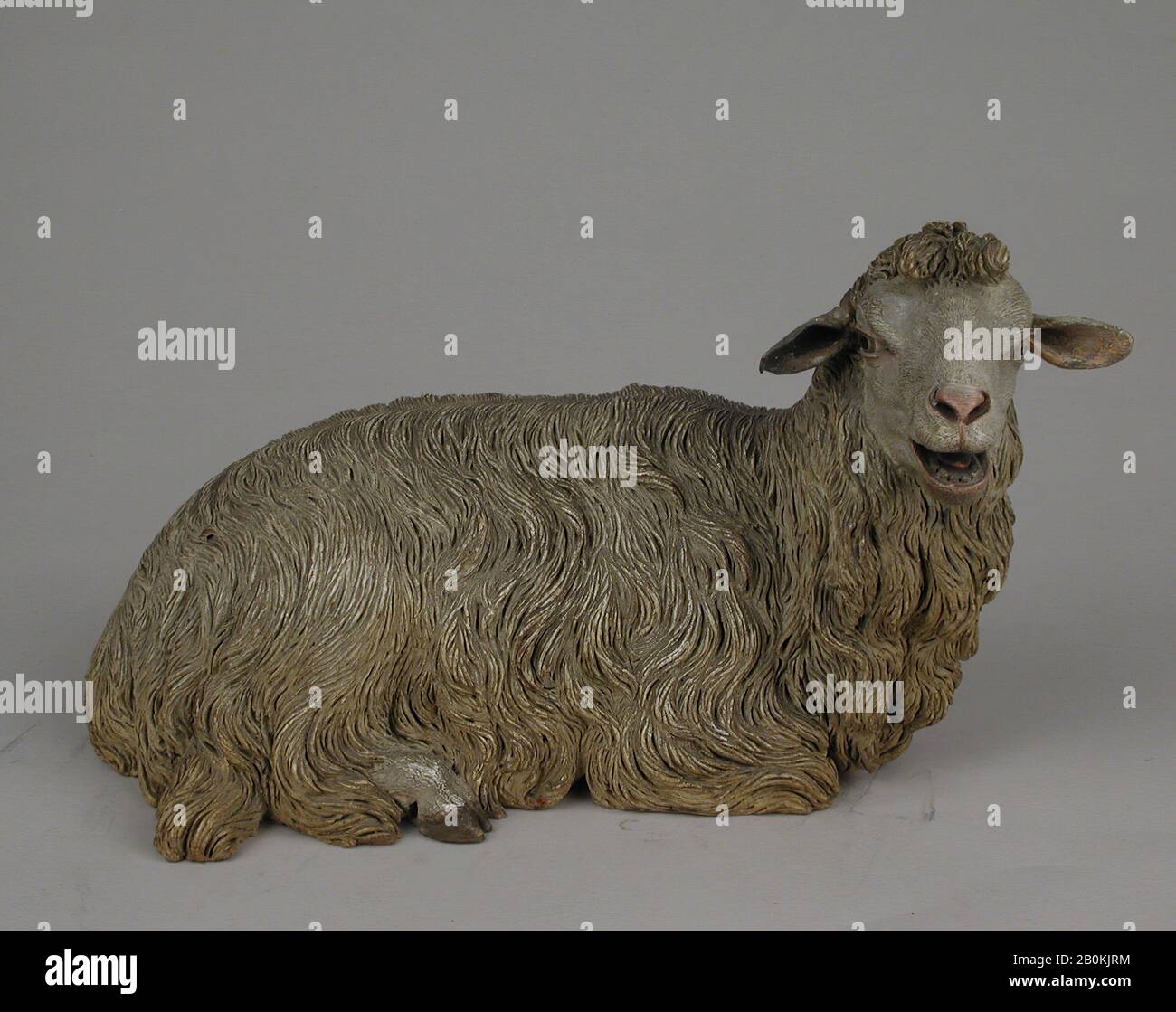 Seated sheep hi-res stock photography and images - Alamy