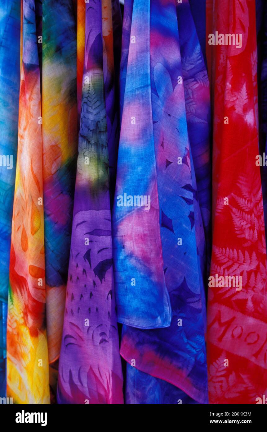 Pareu hi-res stock photography and images - Alamy