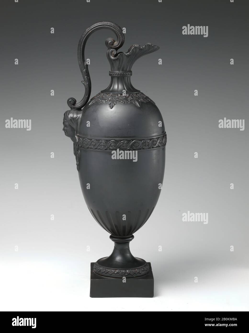 Black basalt stoneware hi-res stock photography and images - Alamy