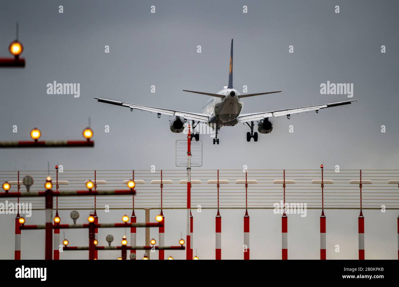 Approach aid hi-res stock photography and images - Alamy