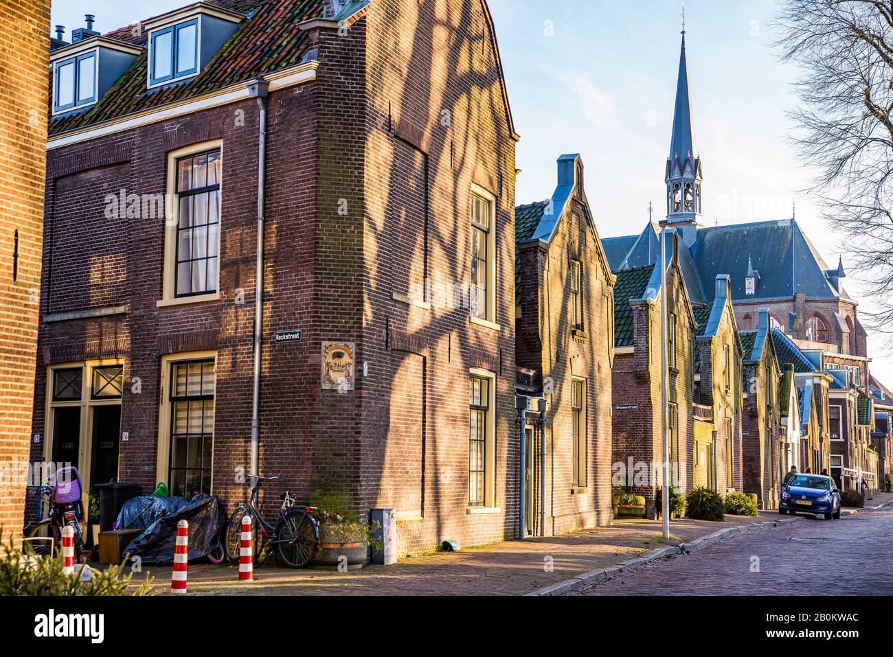 Working class neighborhood hi-res stock photography and images - Alamy