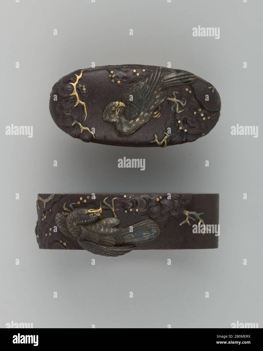 Sword furniture fuchi kashira hi-res stock photography and images - Alamy