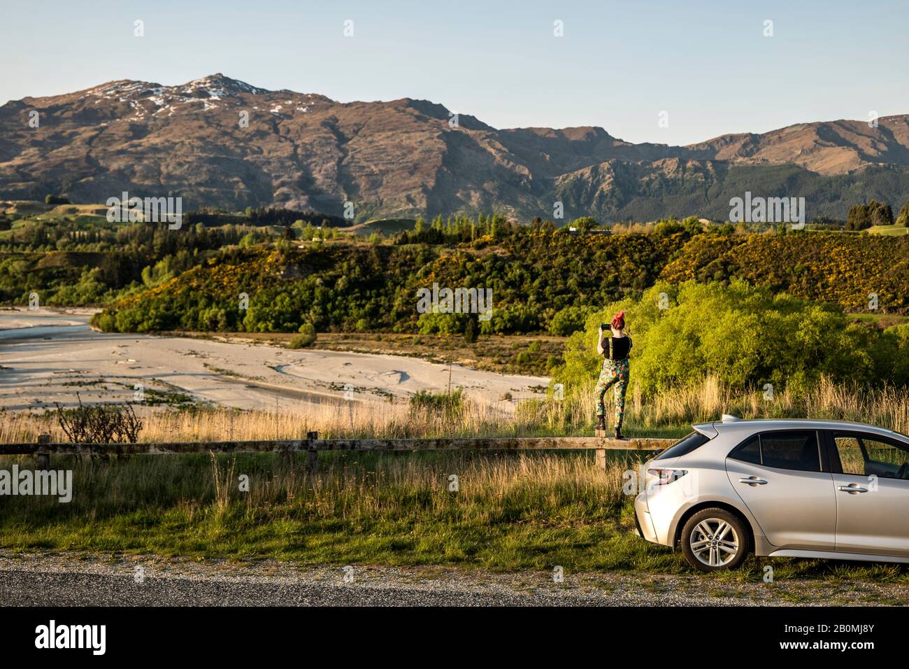 Mountain landscape river figure hi-res stock photography and images - Alamy