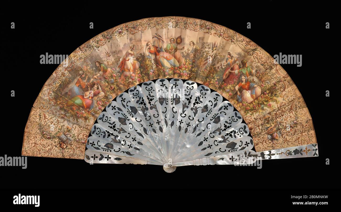 The pearl fan hi-res stock photography and images - Alamy