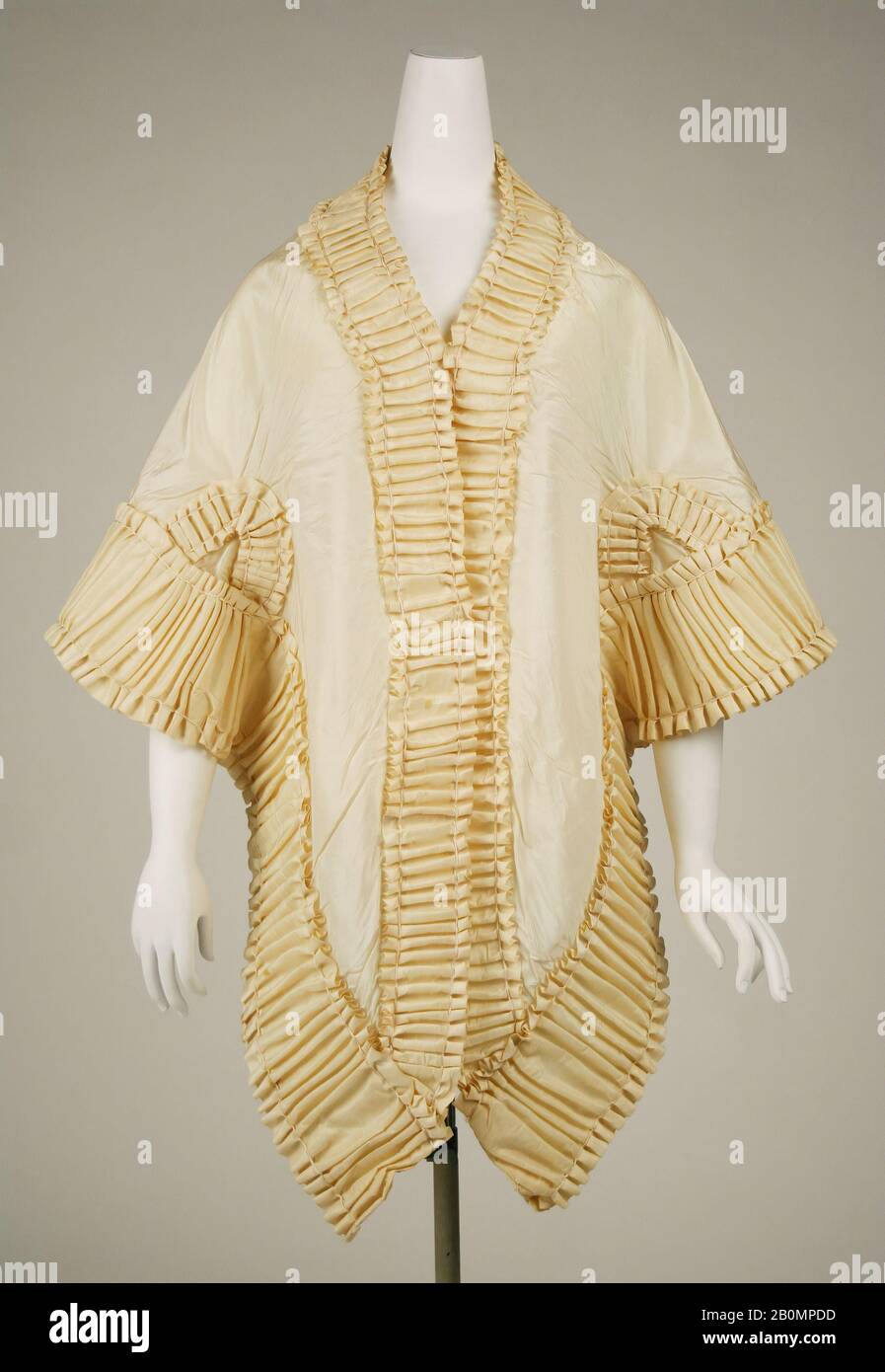 Pelerine hi-res stock photography and images - Alamy