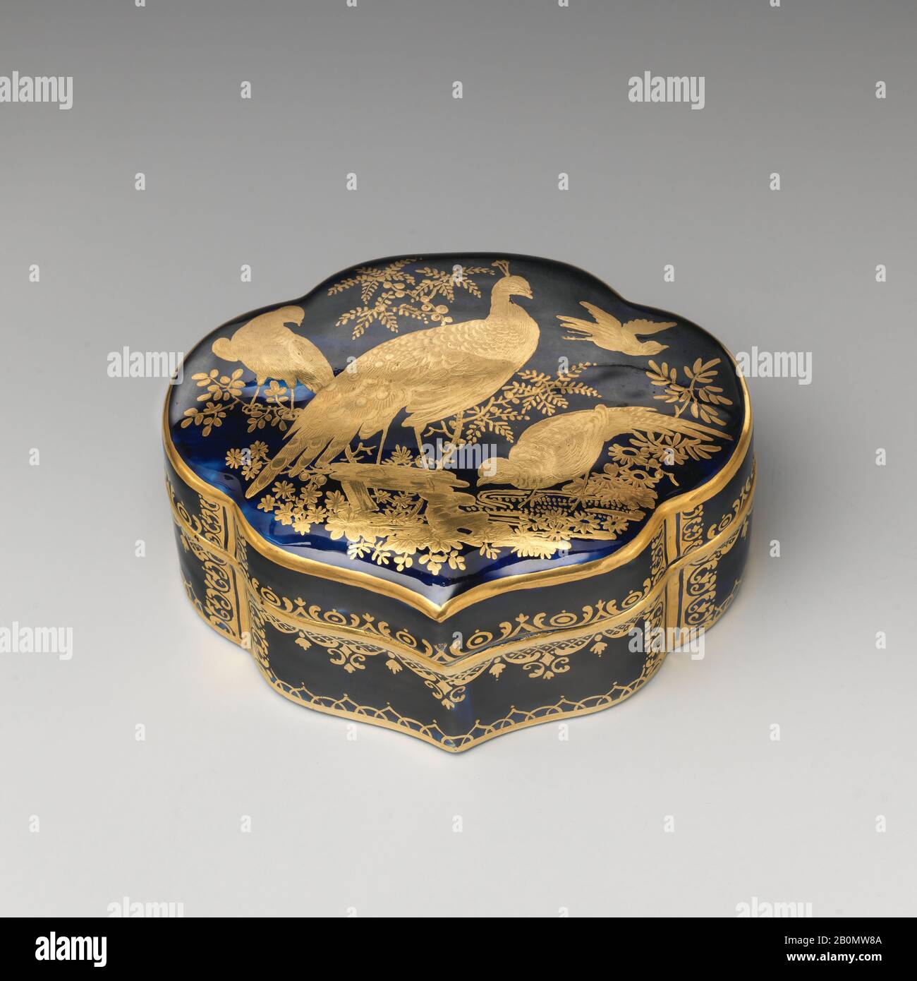 Toilet box containing three smaller boxes hi-res stock photography and ...