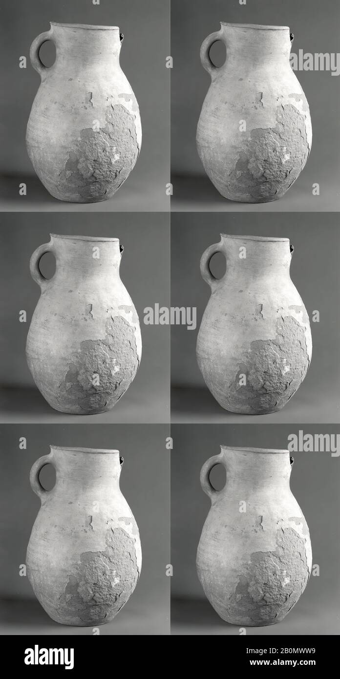 Ancient vessels hi-res stock photography and images - Alamy