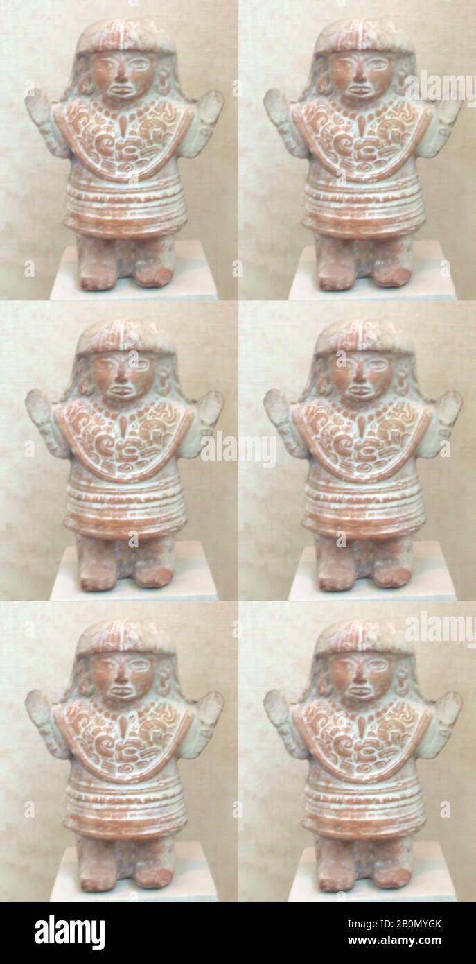 Classic maya pottery hi-res stock photography and images - Alamy