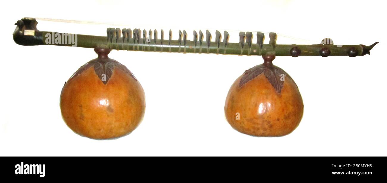 Indian lute Cut Out Stock Images & Pictures - Alamy