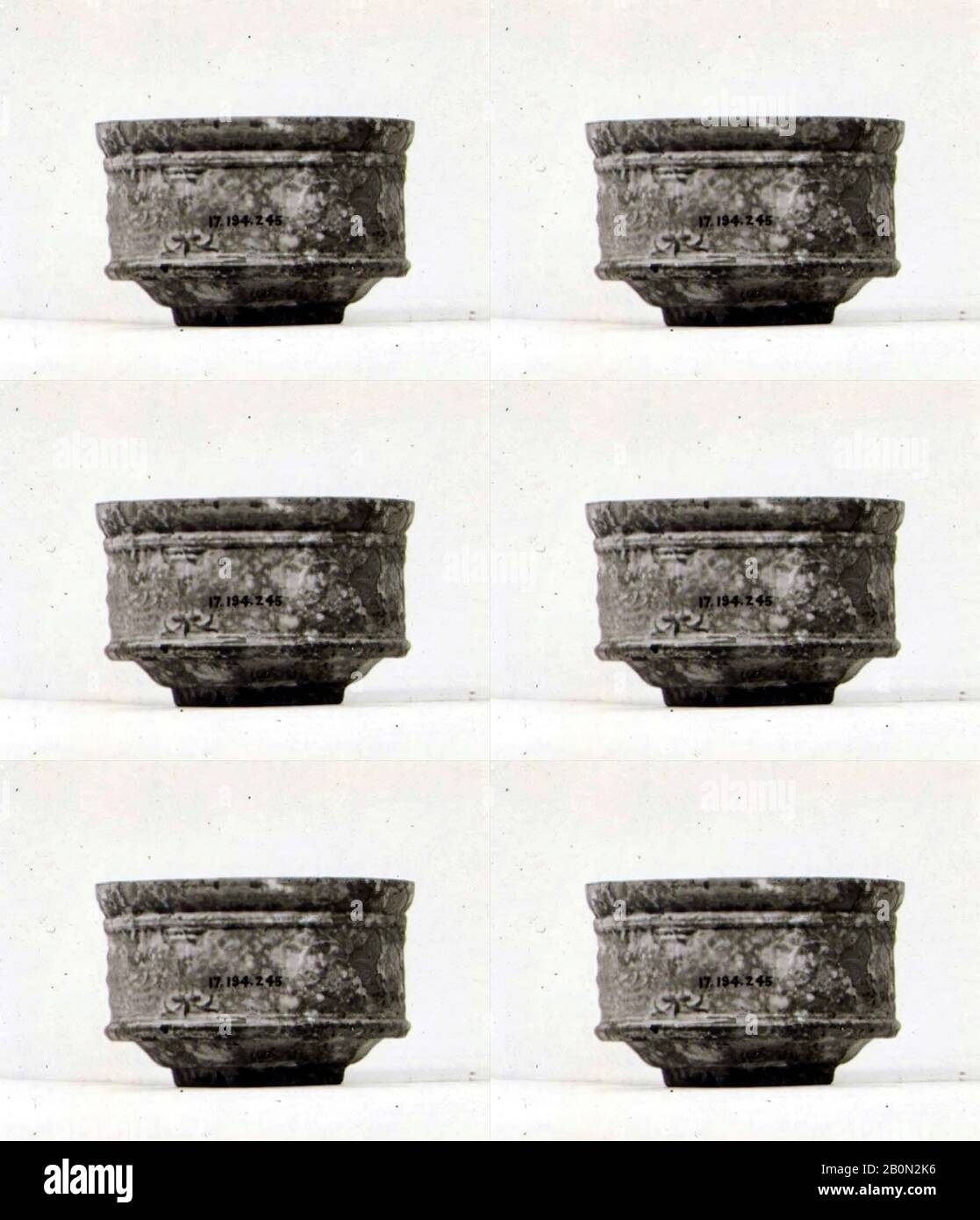 Four part mold hi-res stock photography and images - Alamy