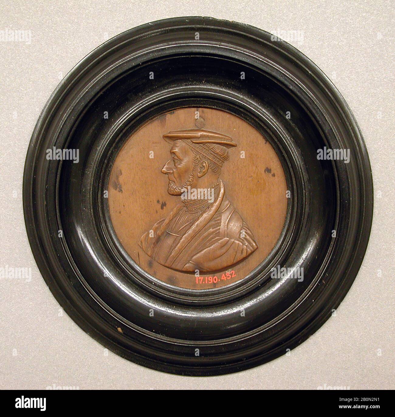 Bust of a man, German, early 16th century, German, Boxwood, Diameter: 2 ...