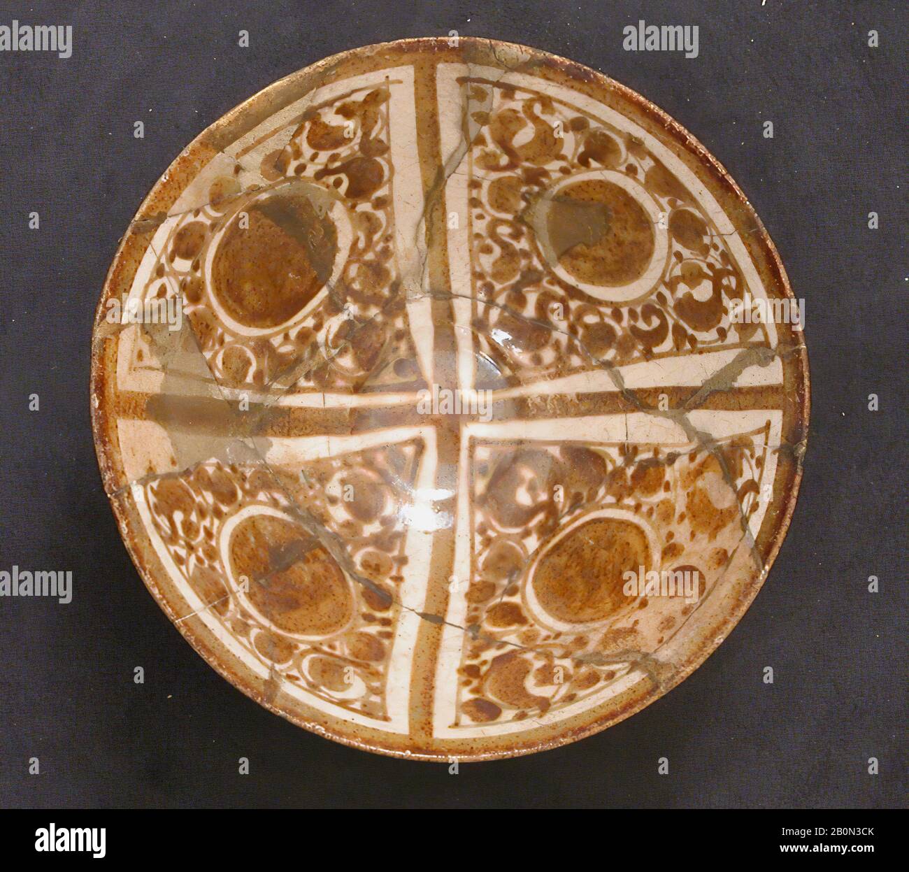 Bowl, 12th century, Attributed to Iran, Rayy, Stonepaste; overglaze ...