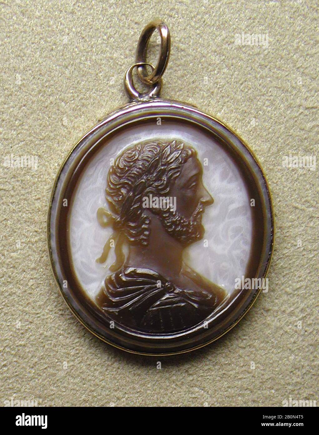 Titus aurelius fulvus boionius arrius antoninus hi-res stock ...