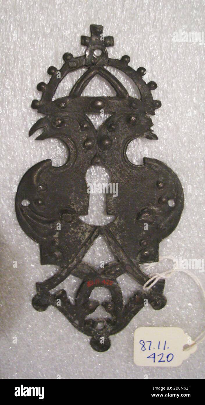Escutcheon 14 hi-res stock photography and images - Alamy