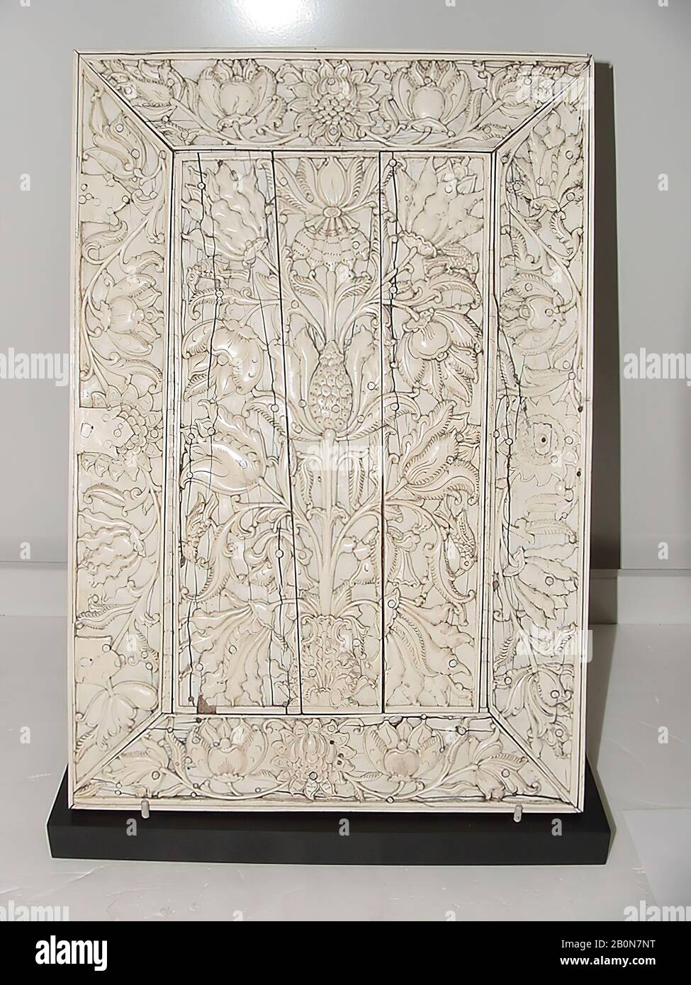 Sri lanka ivory coast hi-res stock photography and images - Alamy