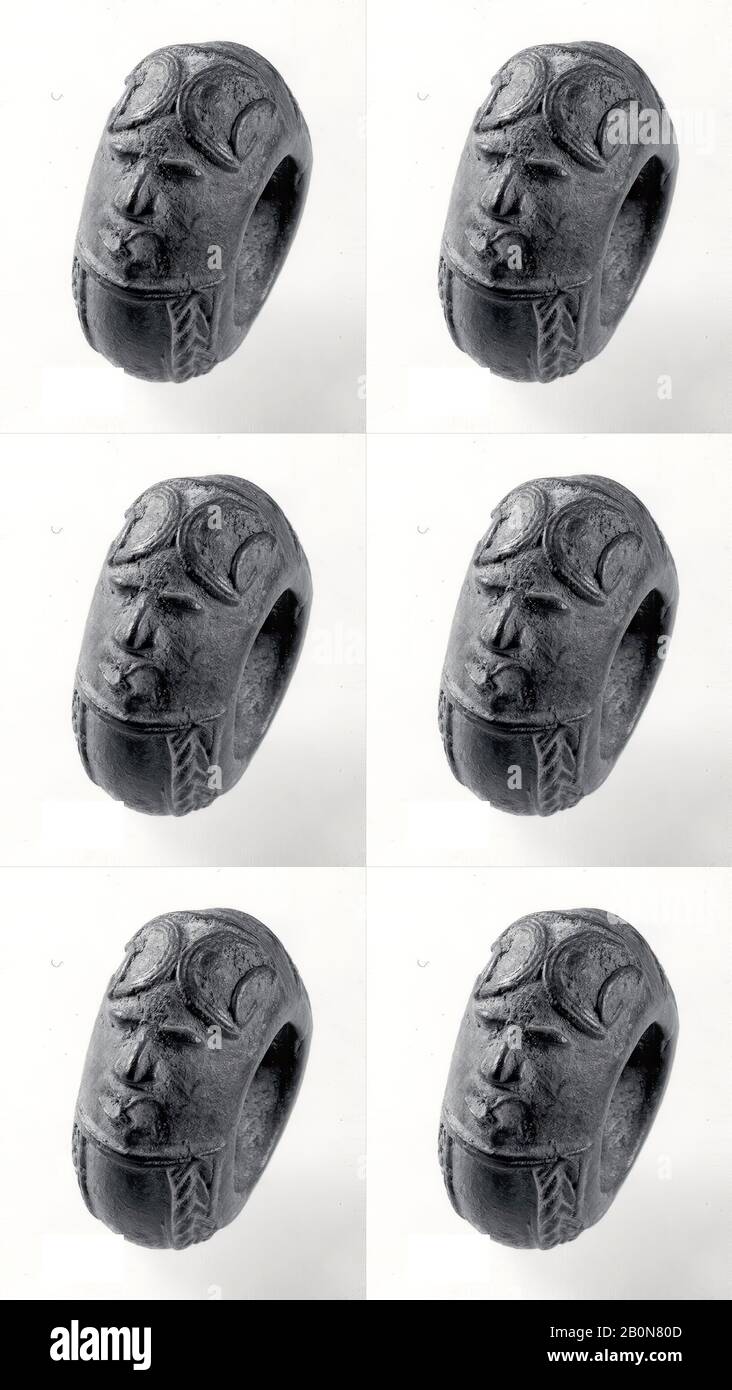 Bronze face cast hi-res stock photography and images - Alamy
