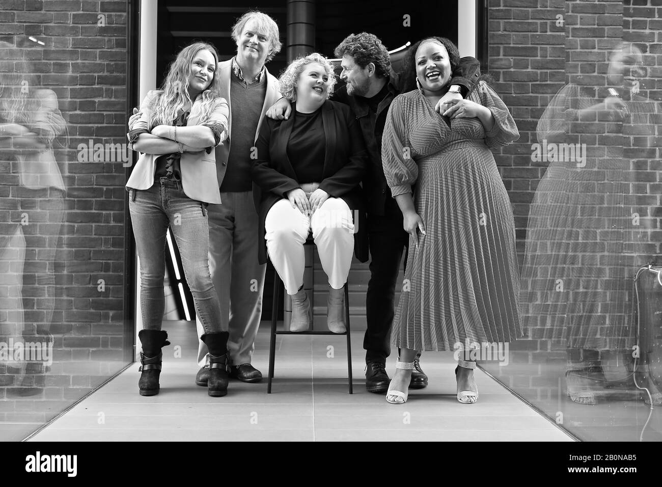 Comedy Icon Paul Merton will make West End musical debut in HAIRSPRAY ...