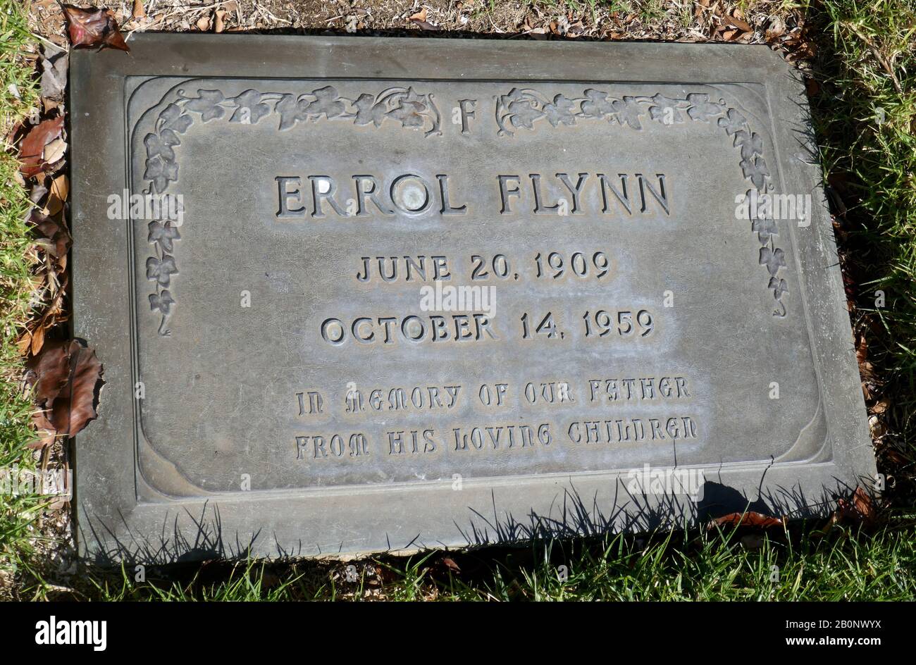Errol flynn grave forest lawn hi-res stock photography and images - Alamy