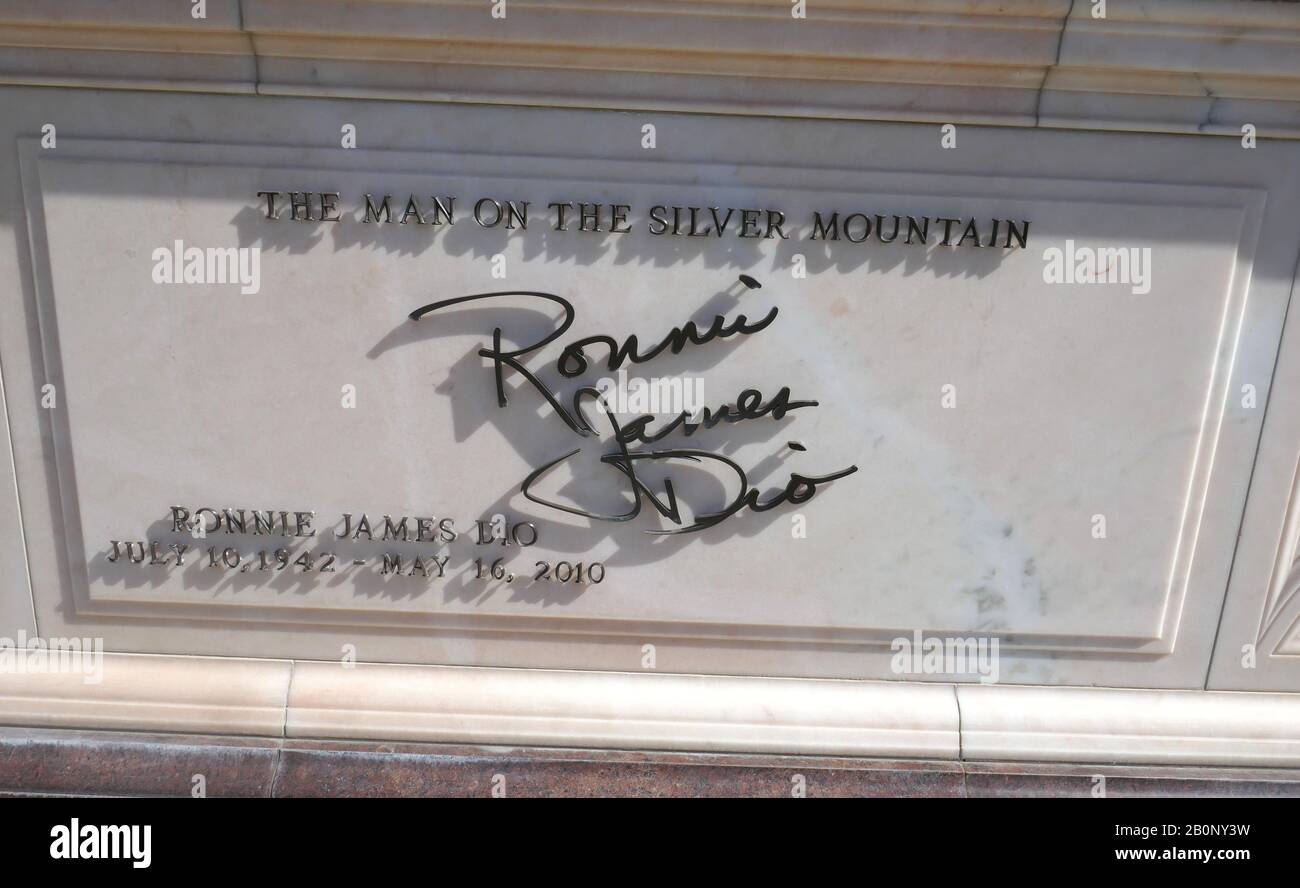 James dios hi-res stock photography and images - Alamy