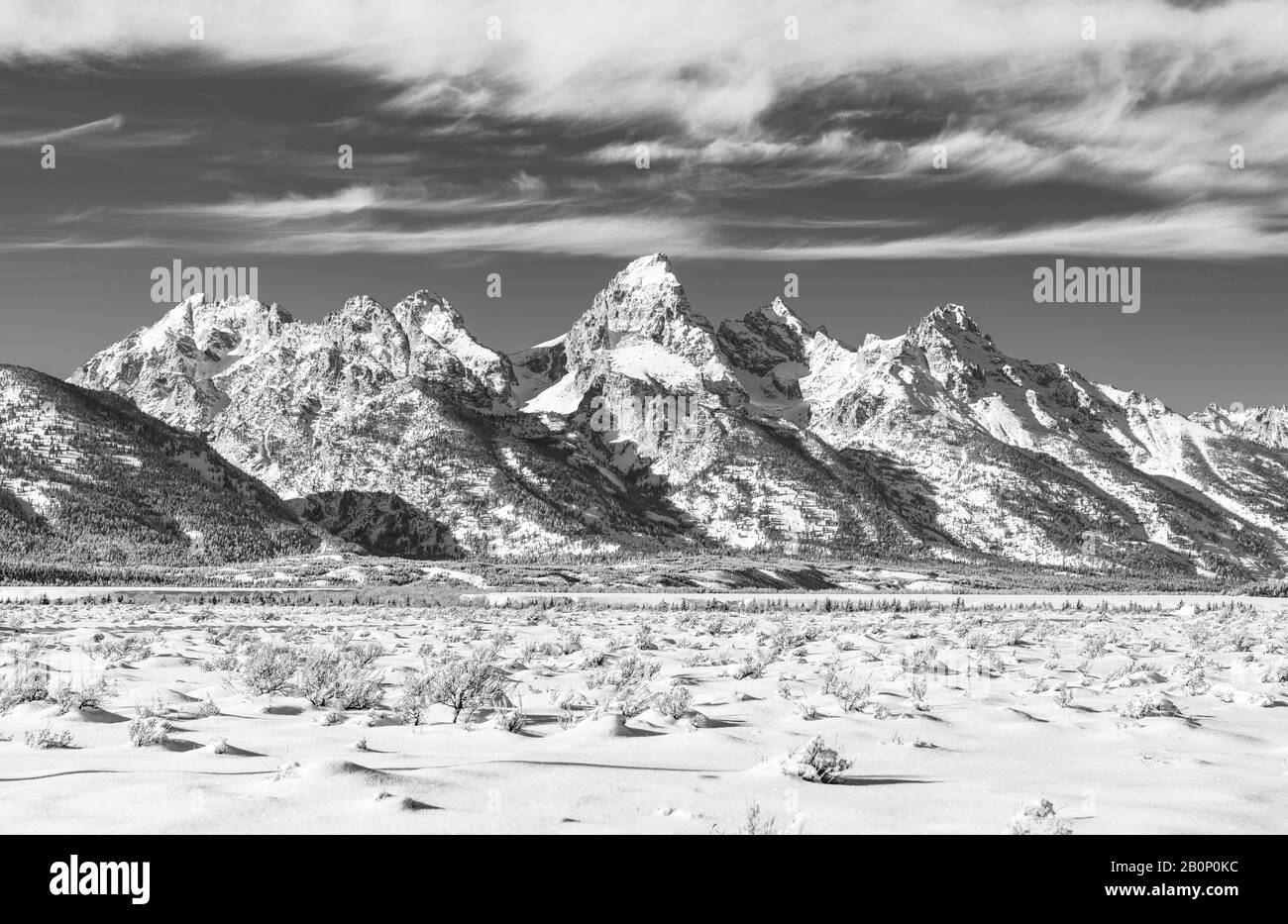 Beautiful mountain ridge in Black and White Stock Photos & Images - Alamy