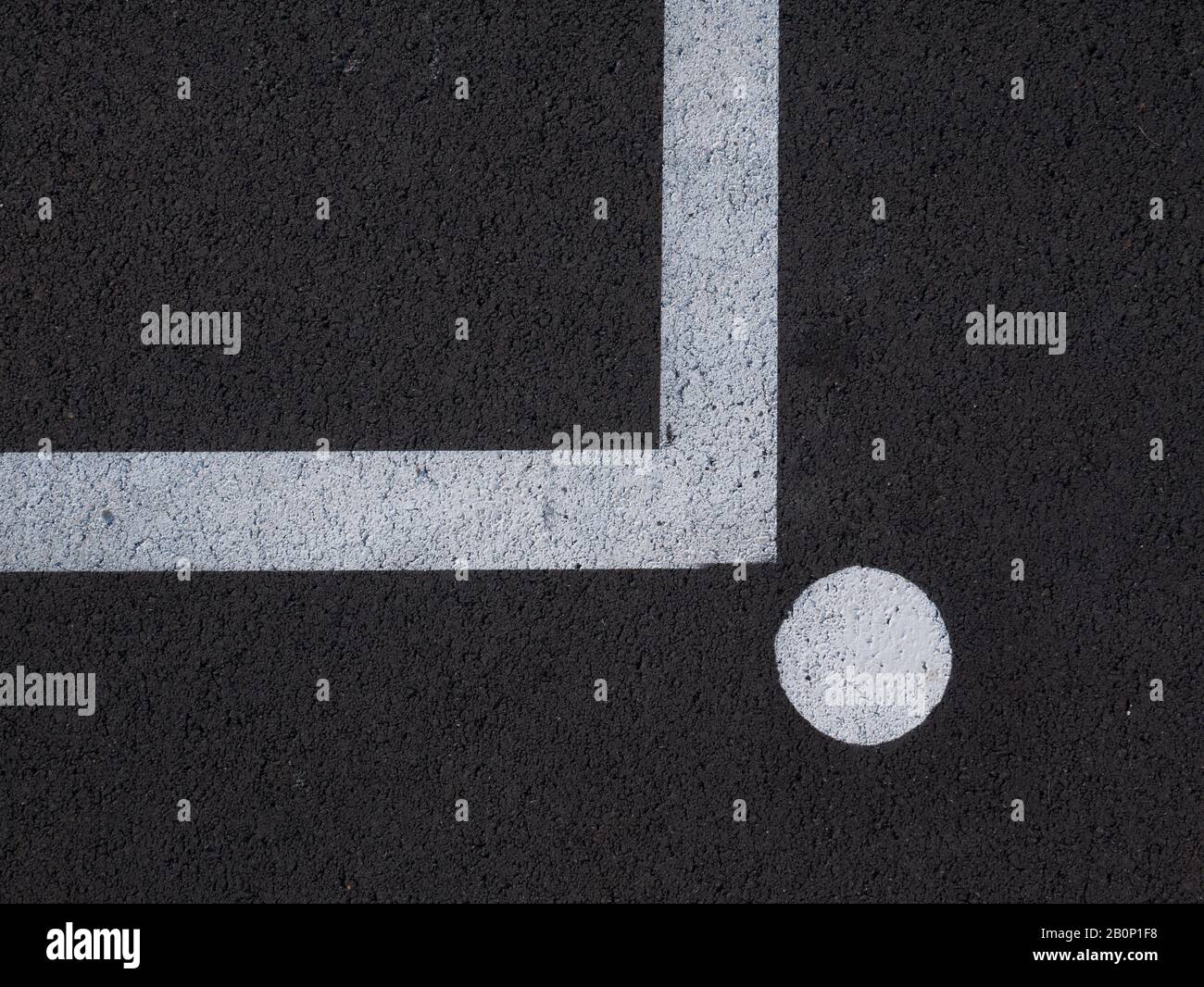 white circle with black line