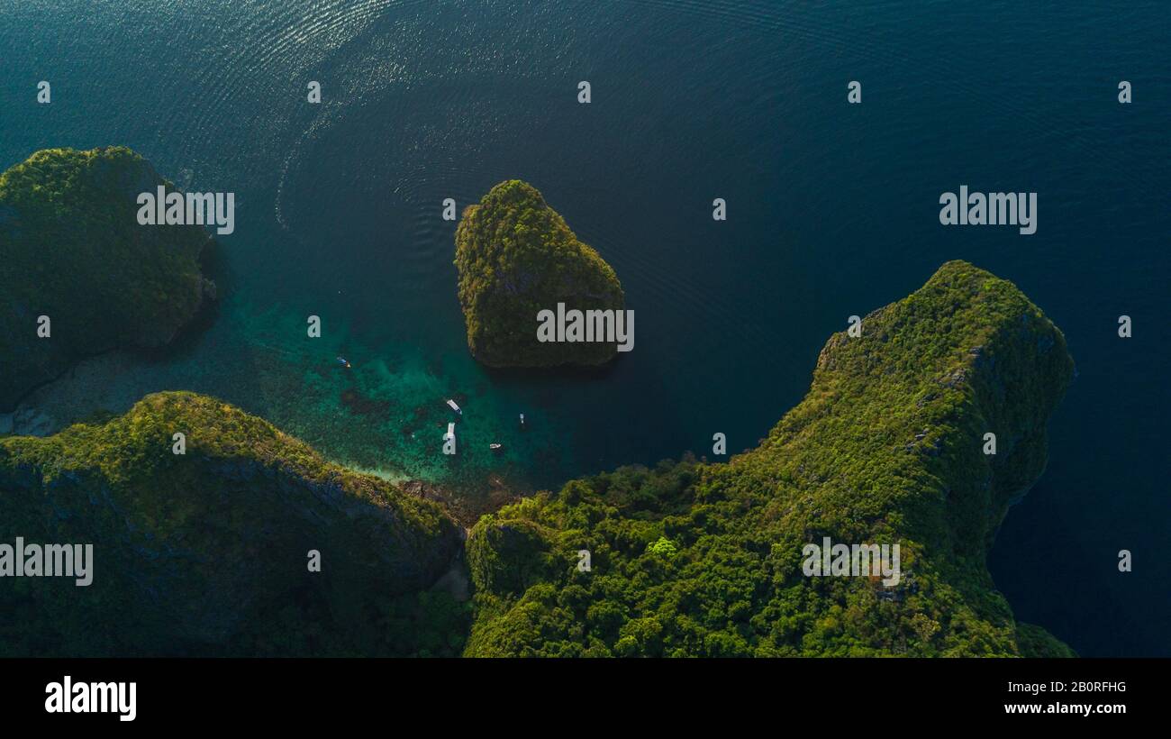 Maya bay thailand aerial hi-res stock photography and images - Alamy