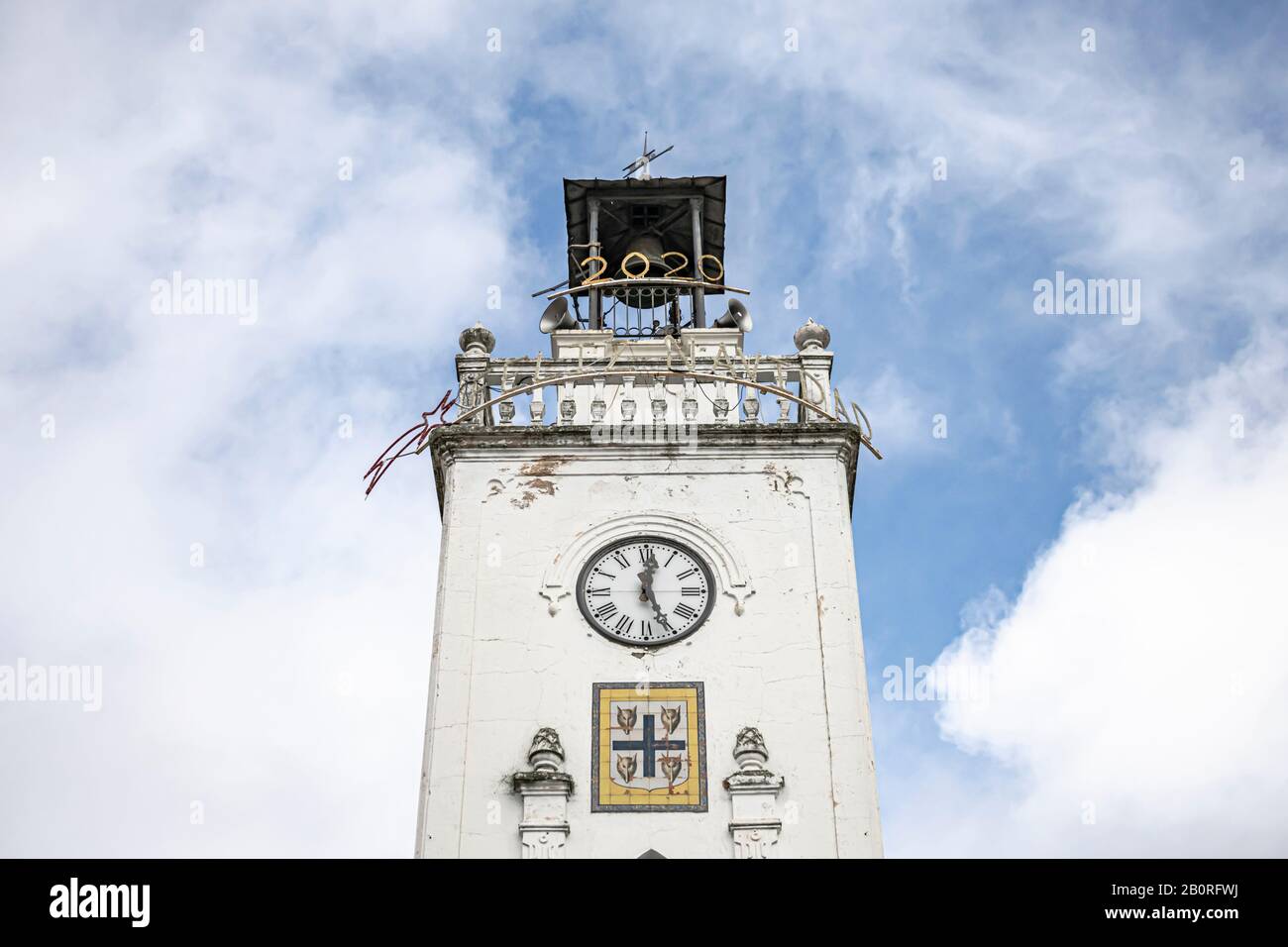 Big public clock hi-res stock photography and images - Alamy