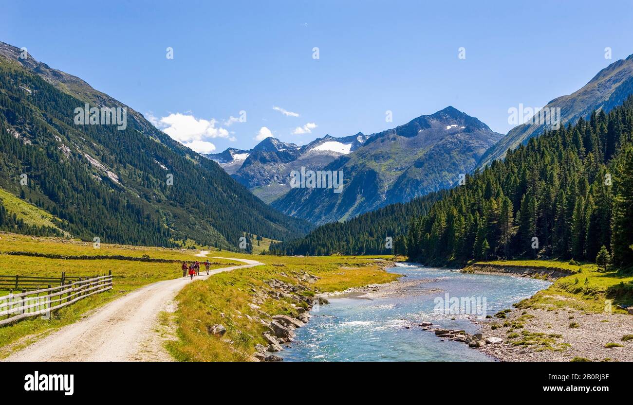 Hikers in the Krimml Ache Valley, Krimml Tauern Lodge, Krimmler Ache ...