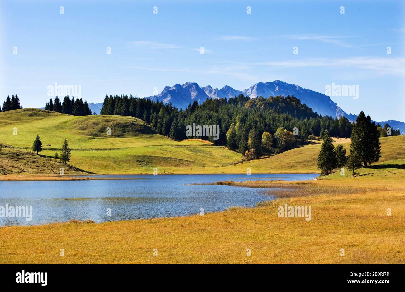 Mountain lake, Seewaldsee with view to the Hagengebirge, Tennengau ...