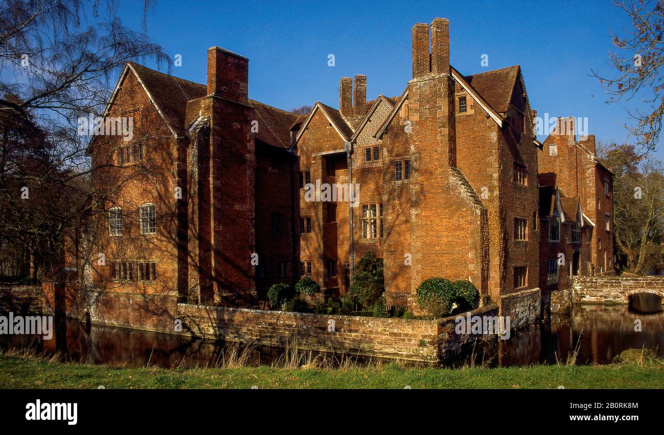 Harvington hall hi-res stock photography and images - Alamy