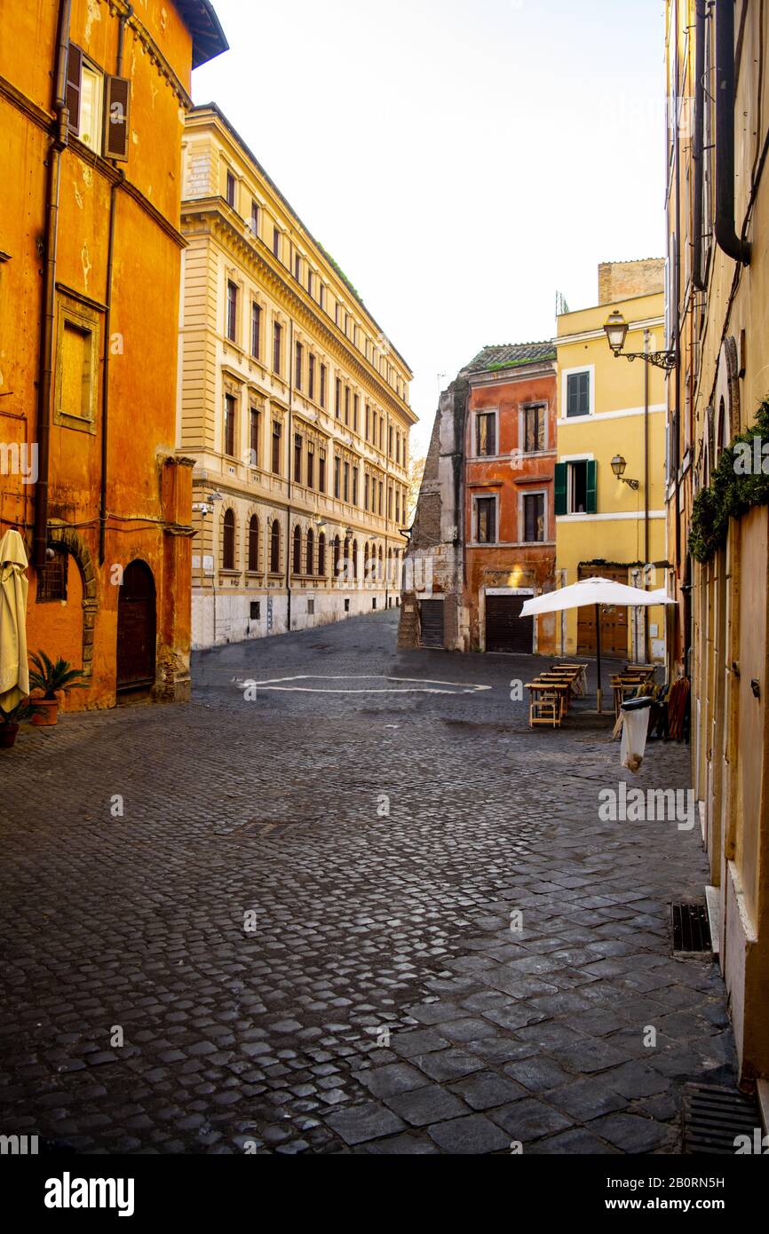 via del portico d'ottavia in the Jewish quarter of Rome Stock Photo - Alamy