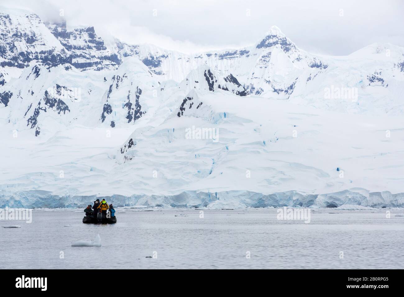 Fournier Bay in the Palmer Archipelago, Antarctica with tourists in ...