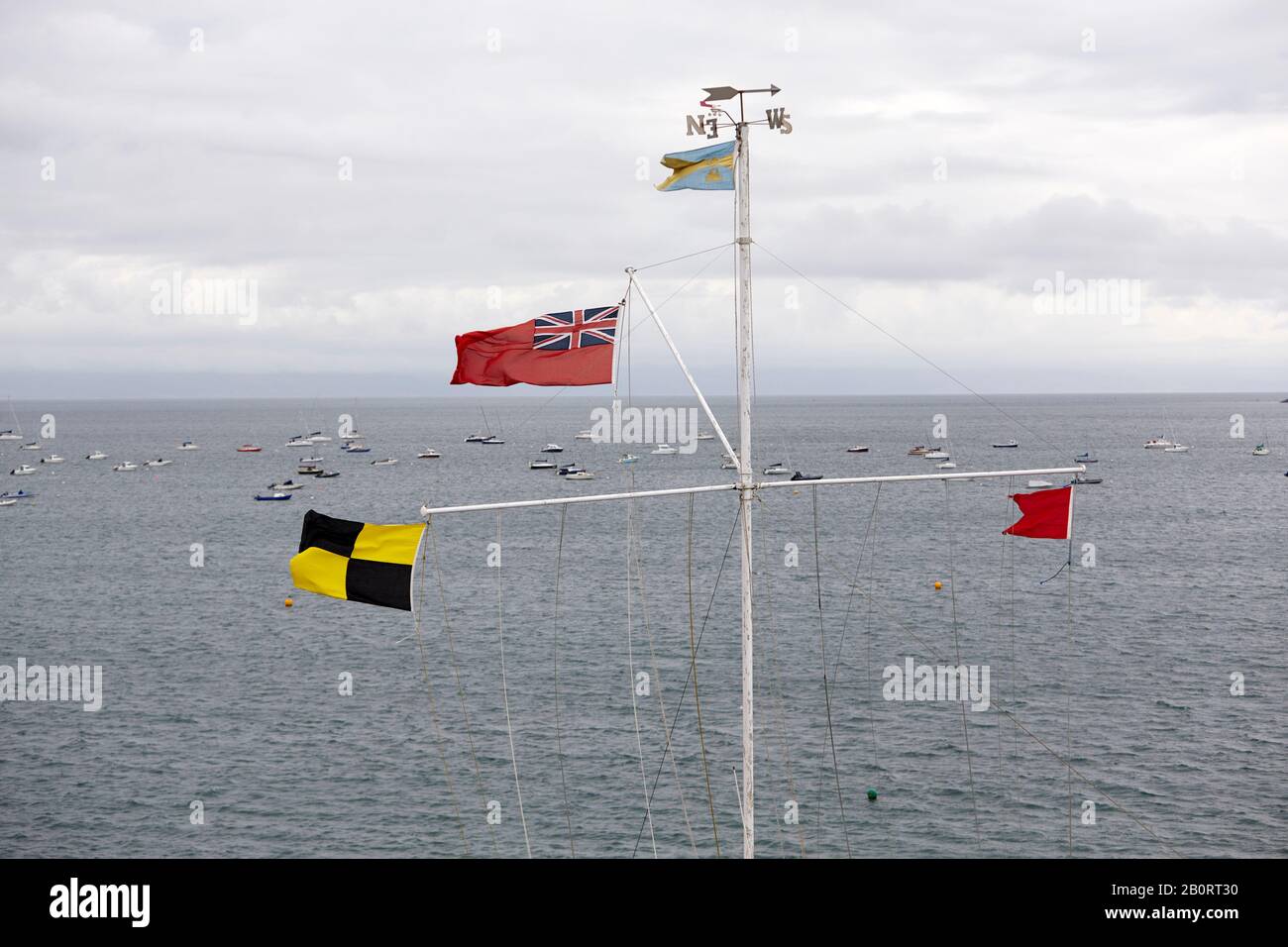 British red ensign nautical flag hi-res stock photography and images ...