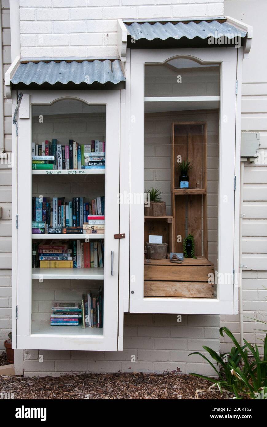 Collaborative sharing hi-res stock photography and images - Alamy