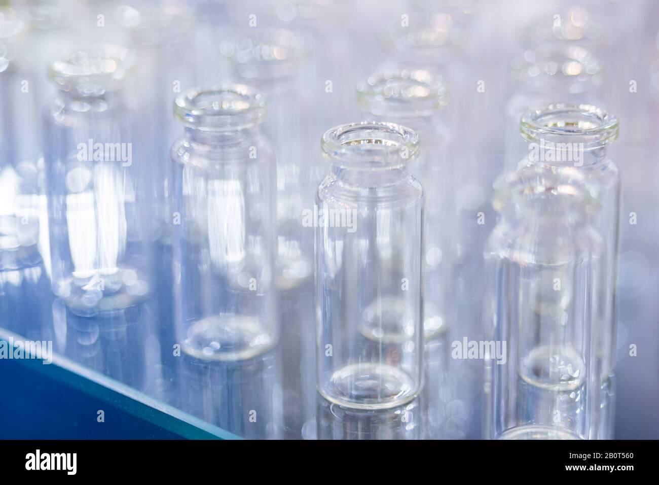 Empty sample bottles hi-res stock photography and images - Alamy