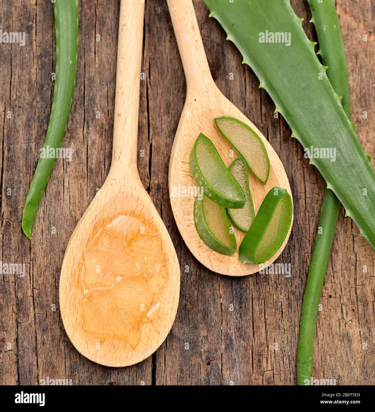Aloe slices bottle gel hi-res stock photography and images - Alamy