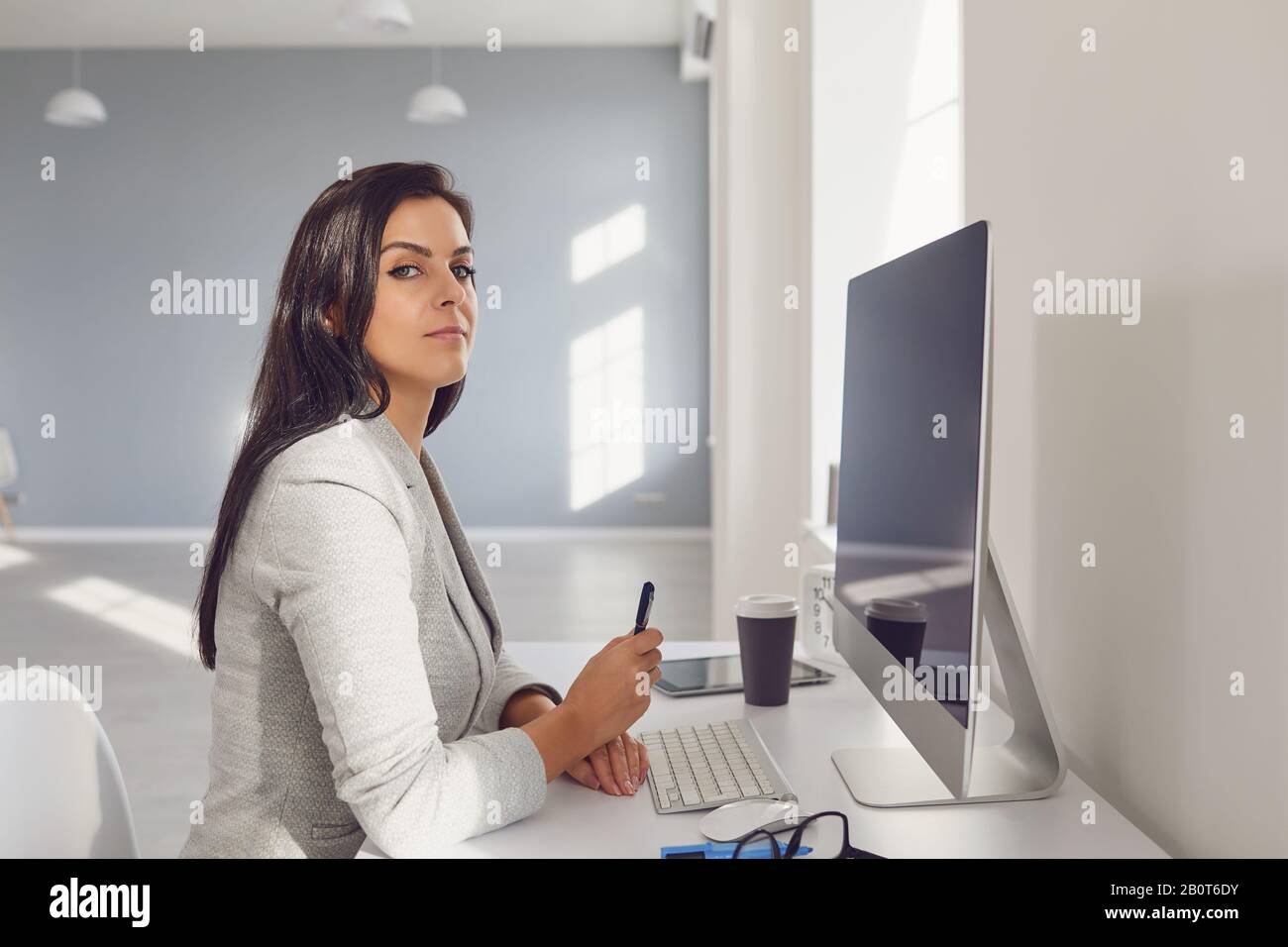 Serious programmer hi-res stock photography and images - Alamy